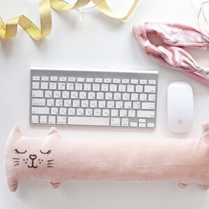Keyboard Wrist Rest Rose Gold Pink Mouse Pad Cat Cubicle Decor Gold ...