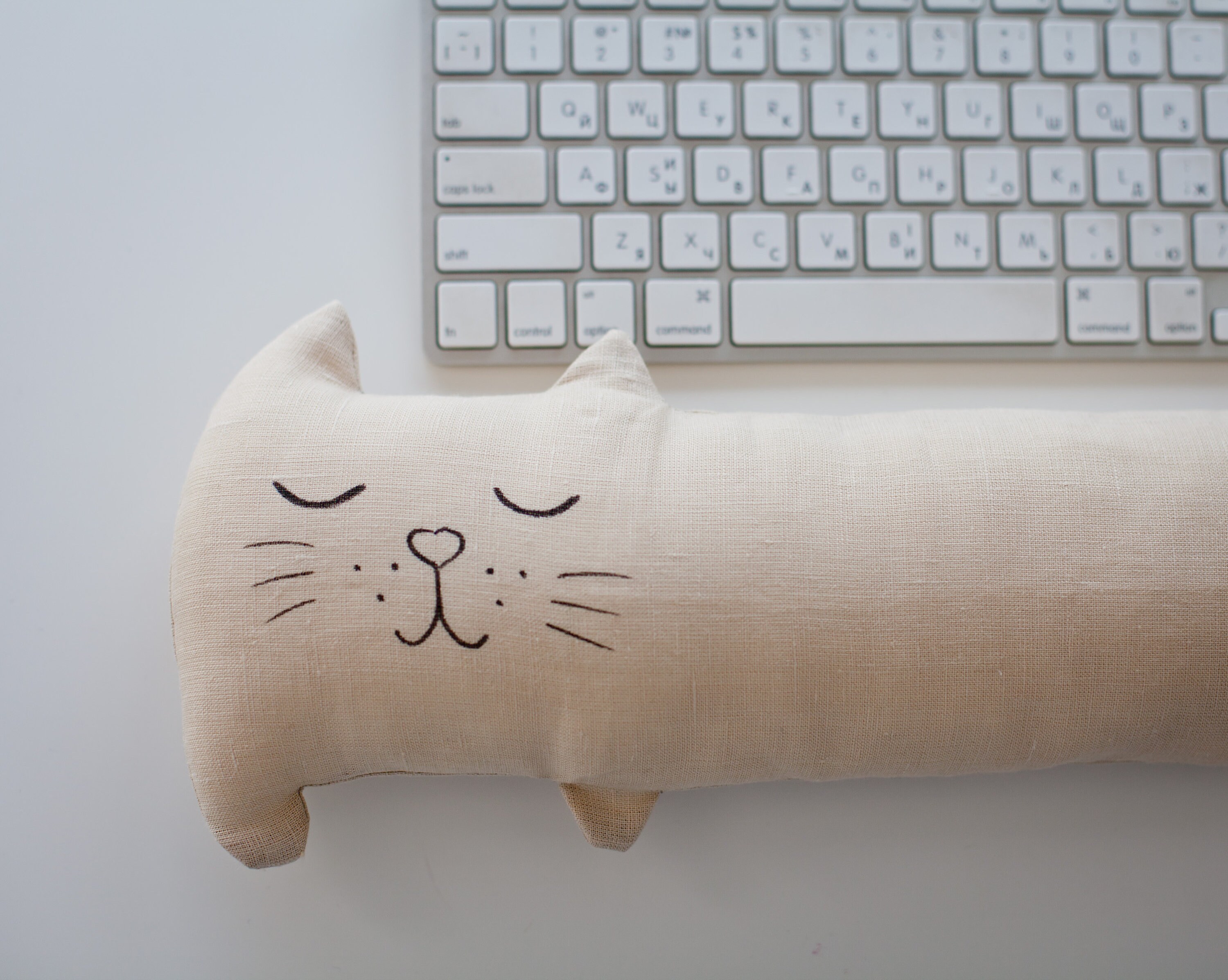 Keyboard Wrist Rest Cat Pad Cubicle Decor for Women High School ...