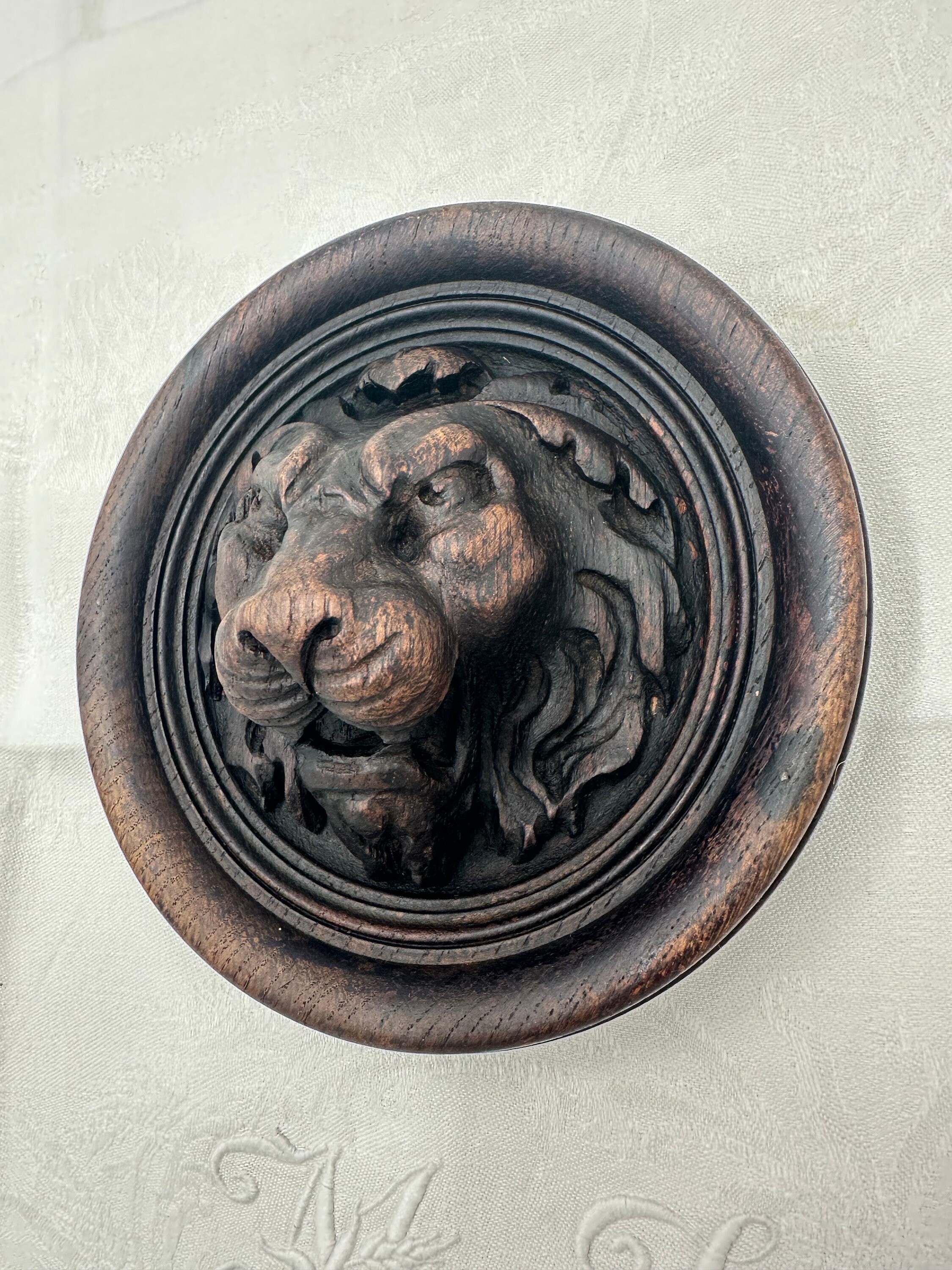 Carved Wood Lion Head Panel, French Antique Architectural Lion Onlay ...