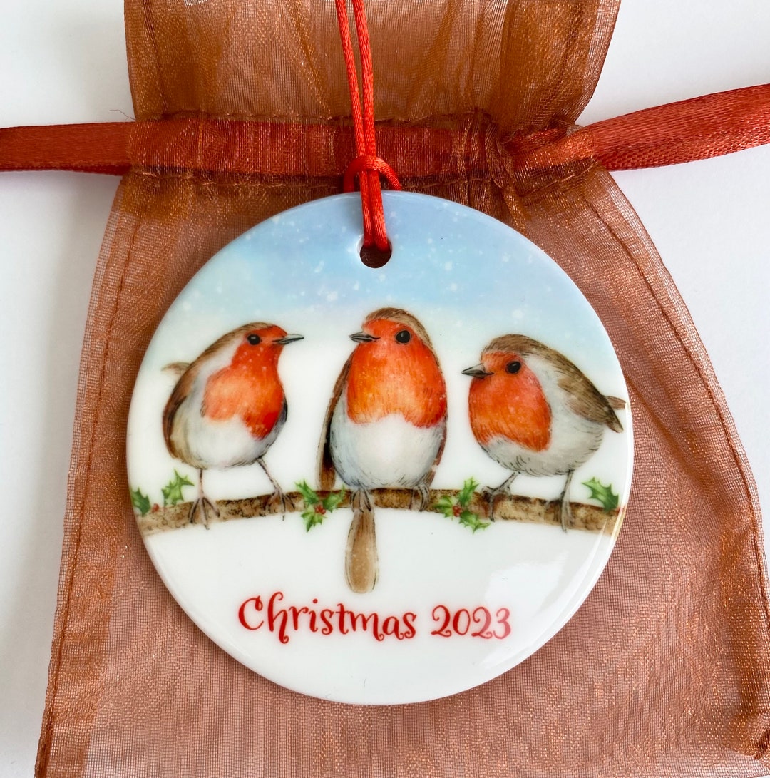 Ceramic Illustrated Robin Christmas Tree Decoration, Personalised ...