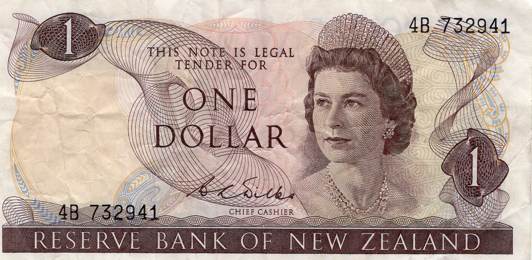 New Zealand One Dollar Banknote 1967 (BN15) - Etsy