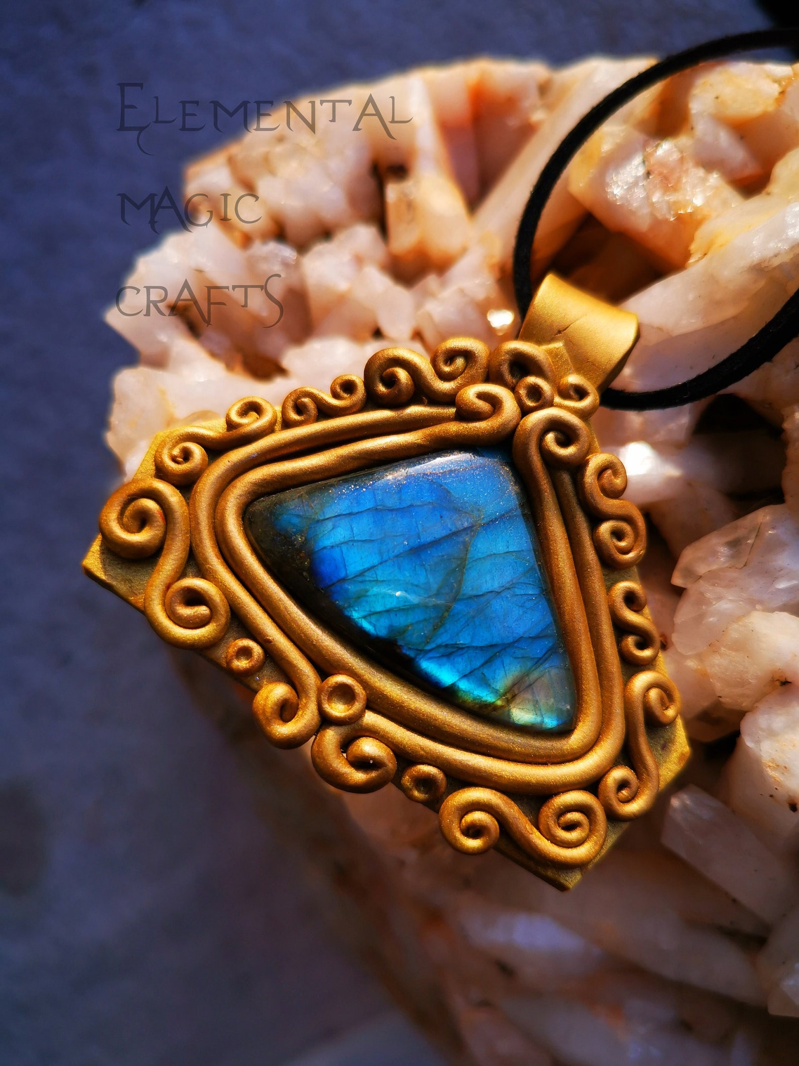 Freya Freyja Blue Spectrolite Pendant Labradorite Brísingamen - Etsy