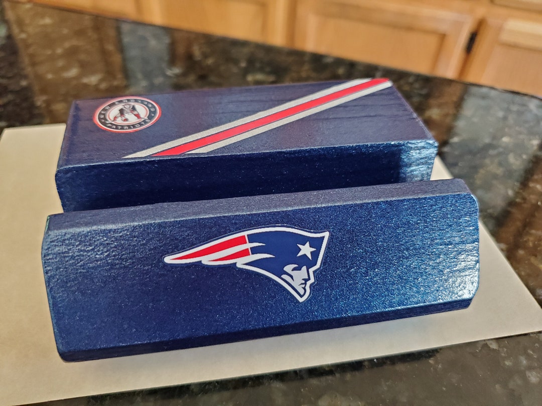 Custom Sports Team Phone Stand: Redwood Desk Organizer - Etsy