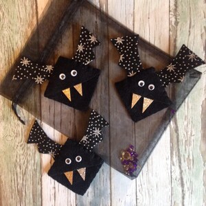 Halloween Bookmark Bat Bookmark Novelty Bookmark Corner - Etsy UK