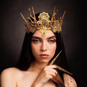 Gold Beaded Lace Snake Crown, Gold Spiked Queen Crown With Snake,gorgon ...