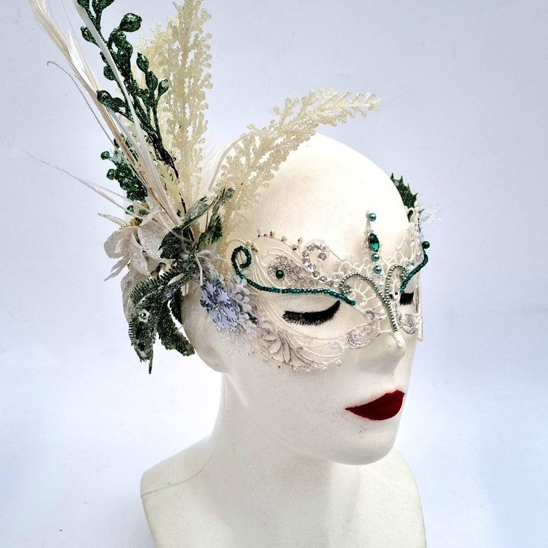 Snowflake Mask - Etsy