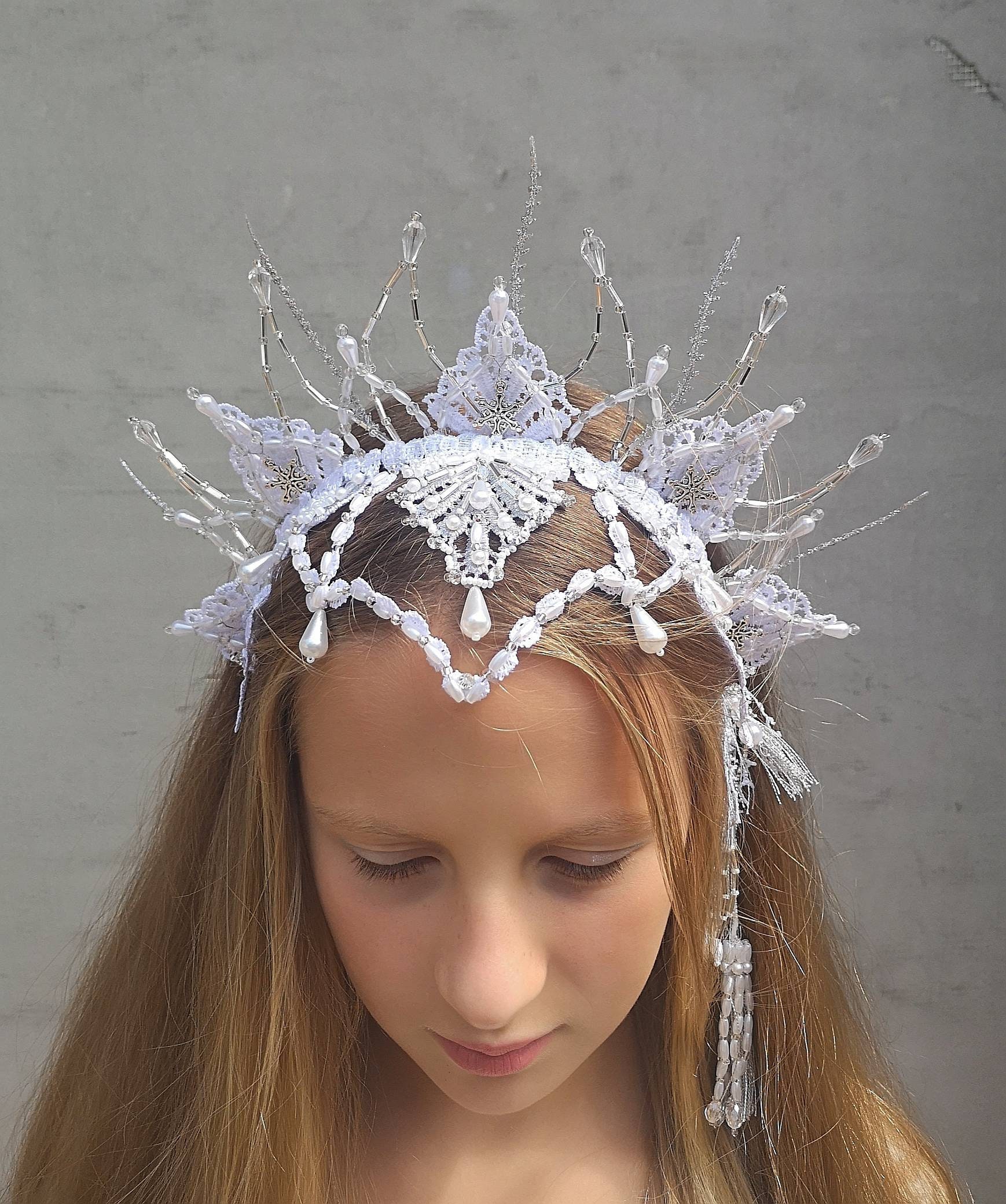 Snow Queen Crownsnowflake Spike Beaded White-silver - Etsy