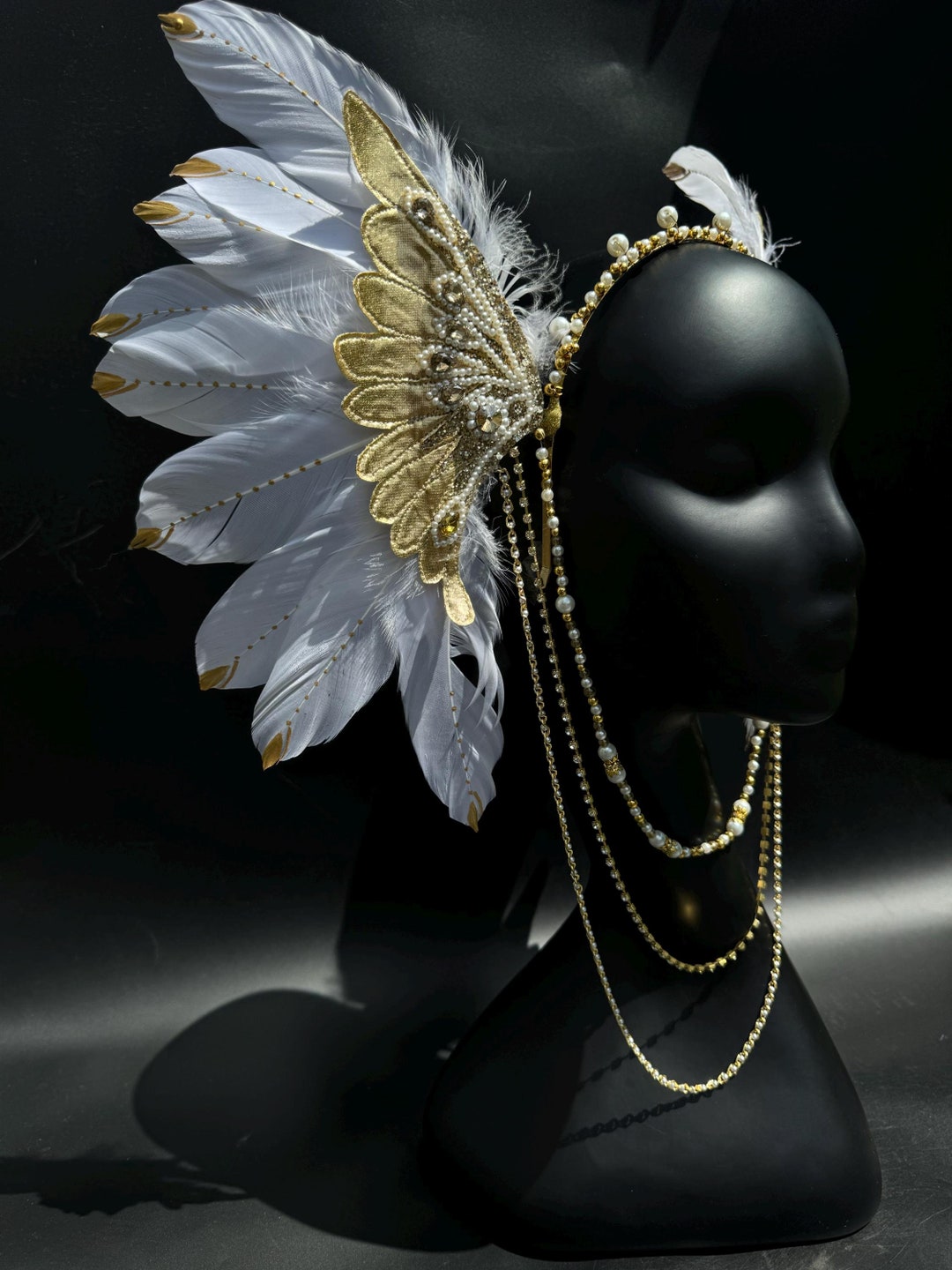 Elegant White Gold Feathered Headdress With Chain,rhinestones,beads ...