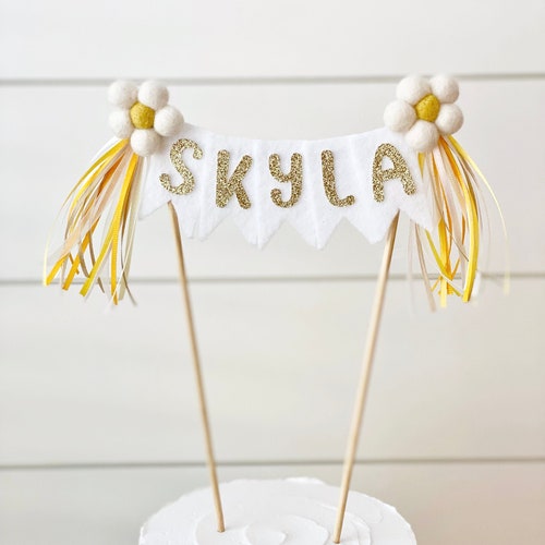 Handmade Delightful Daisy Flower Cake Topper Set for - Etsy