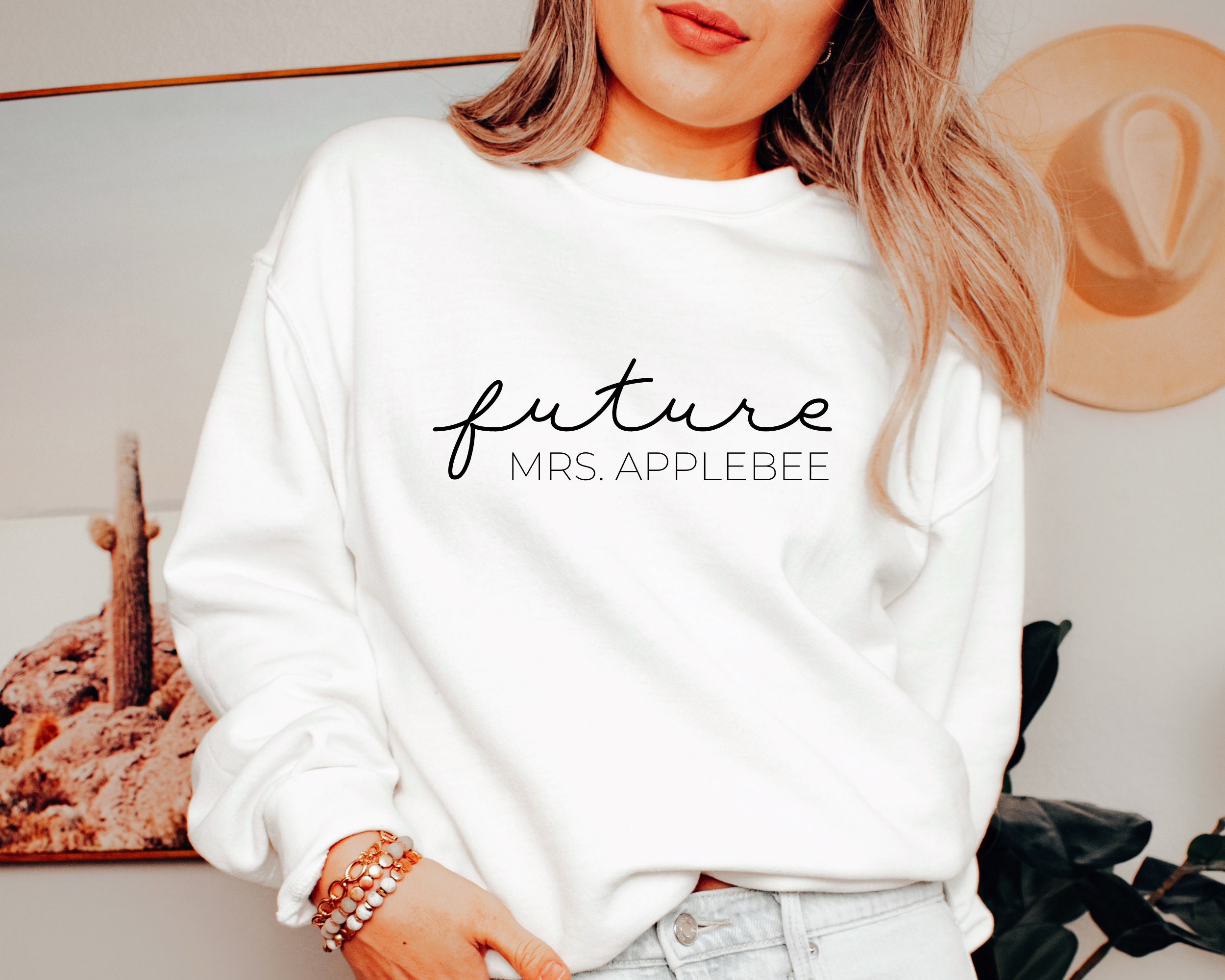 Script Future Mrs Svg, Engagement Svg, Bride Design for Shirts Svg ...