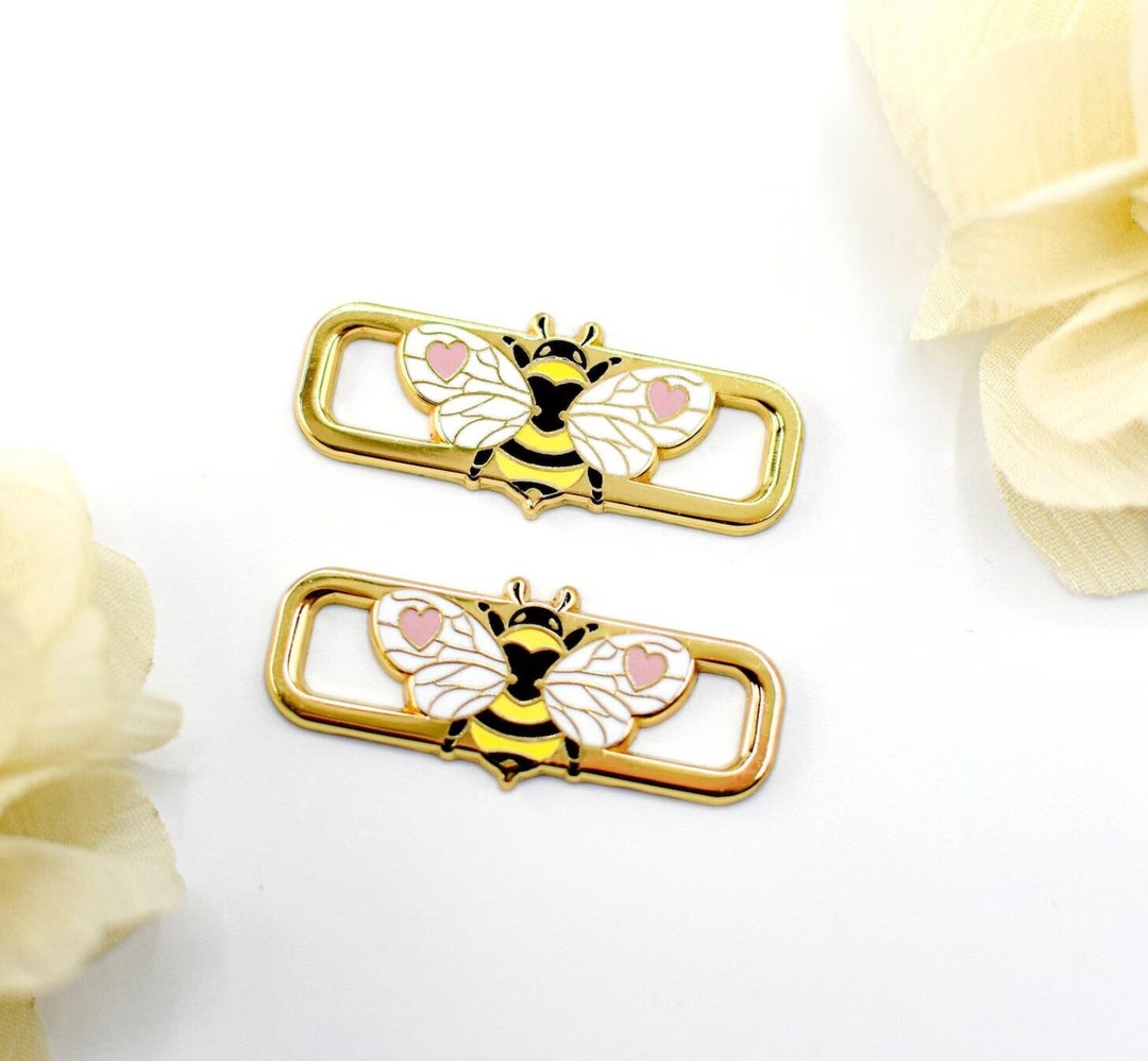 Bee Lace Locks / Shoelace Accessories / Bee Shoe Charms / Roller Skate ...
