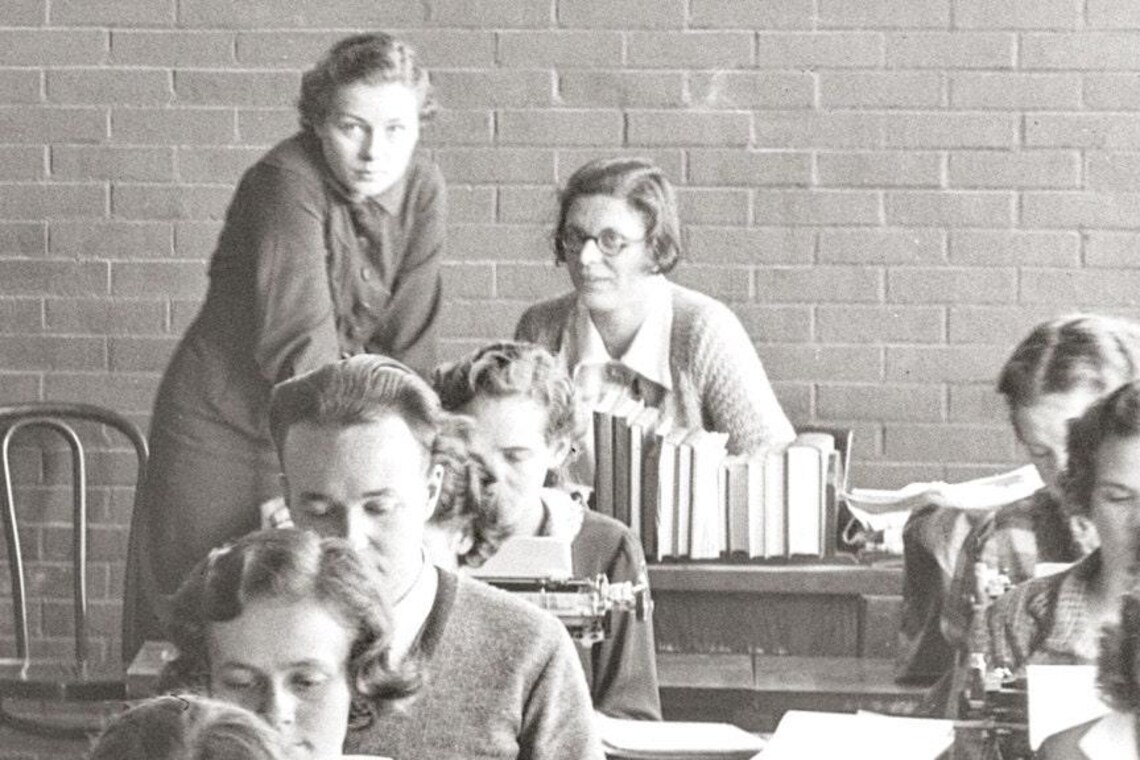 Typewriter Class Photo Print: Bethesda Maryland, 1935 - Etsy