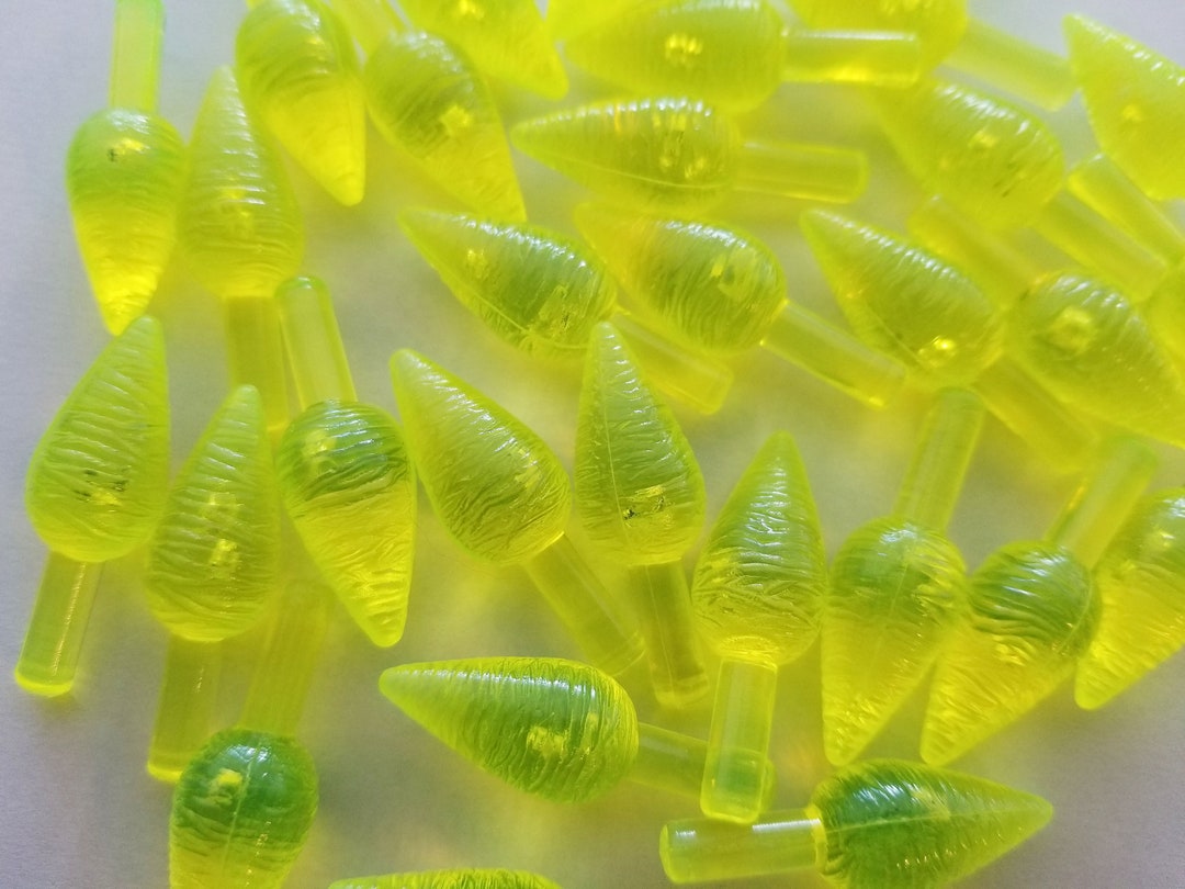 Large "chartreuse" Ceramic Christmas Tree Light Pegs / Bulbs - 30, 50 ...