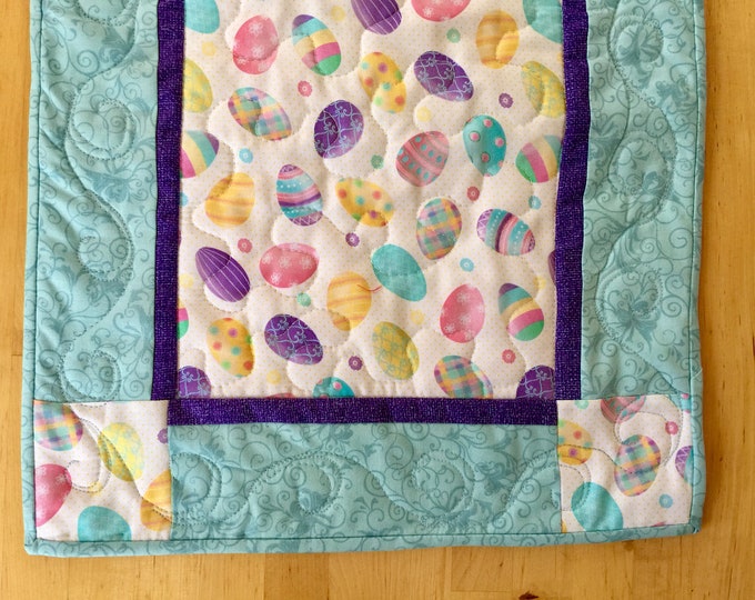46 Inch Quilted Easter Egg Table Runner, Handmade Easter Runner, Quilted Holiday Runner - Etsy