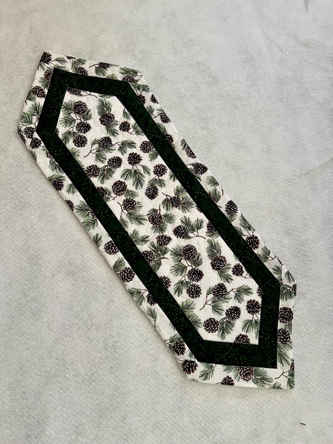 36 Inch Quilted Pine Cones Table Runner,small Christmas Runner,quilted ...