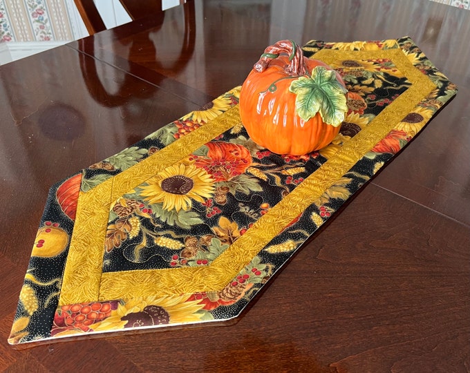 36 Inch Quilted Sunflower and Pumpkin Table Runner,small Autumn Runner ...