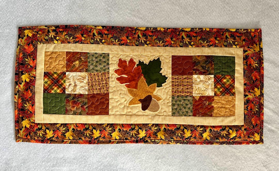Small Quilted Fall Leaf Applique Table Runner, Handmade Quilted Autumn ...