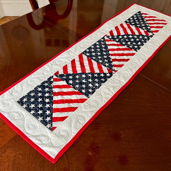 Quilted Table Runner Patterns - Etsy
