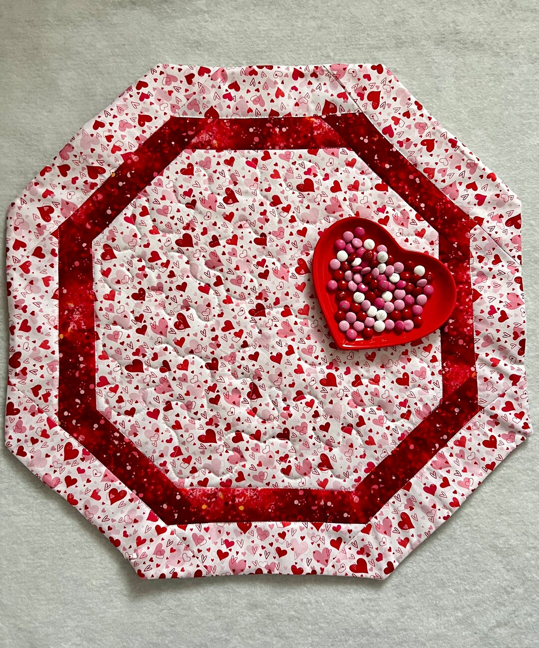 Pink and Red Hearts Quilted Octagon Runner, Valentines Day Runner for ...