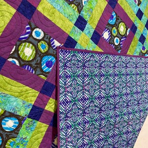 Handmade Purple Green and Teal Zinnia Interlace Twin Size Quilt 55" X ...