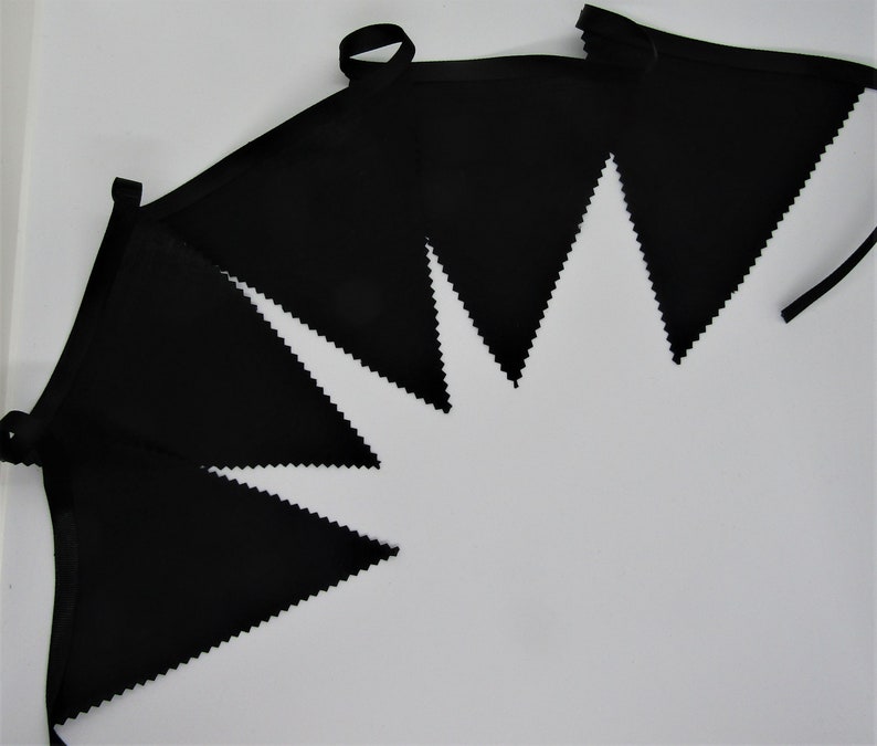 Black, Bunting, Mourning, Gothic, Banner, Minimal, Monochrome, Outdoor ...