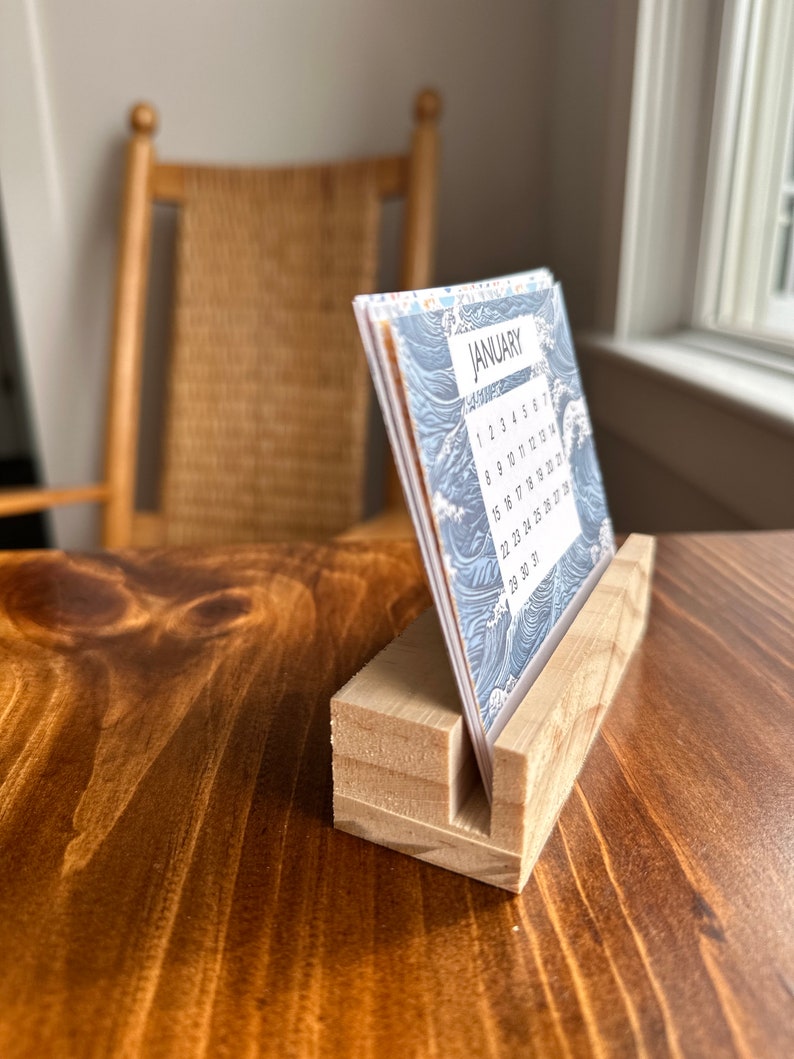 2024 Desk Calendar With Wood Stand Floral Mini Desk Calendar Monthly ...