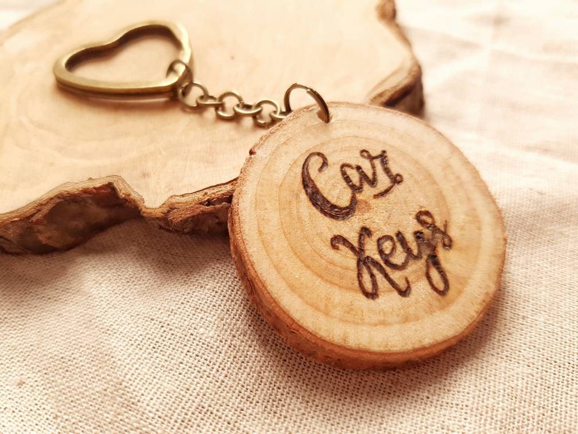 Personalised gift Wooden keyring log slice keyring name | Etsy