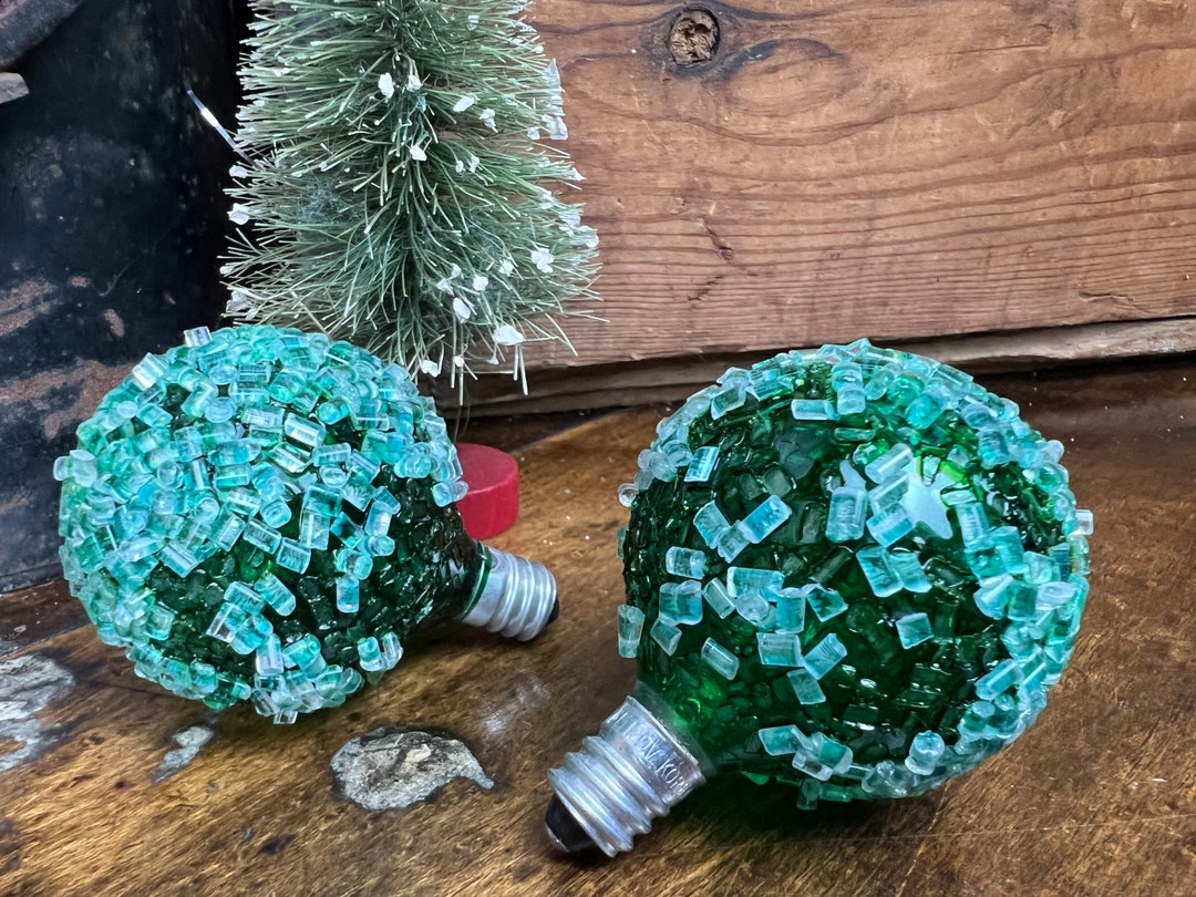 Vintage GE Lighted ICE Bulbs GREEN Set of Two~ Frosted Sugar Snowball ...