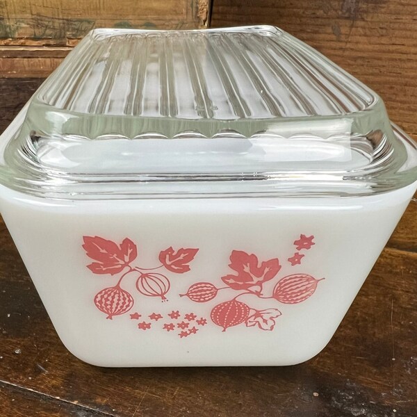 Pyrex Gooseberry - Etsy
