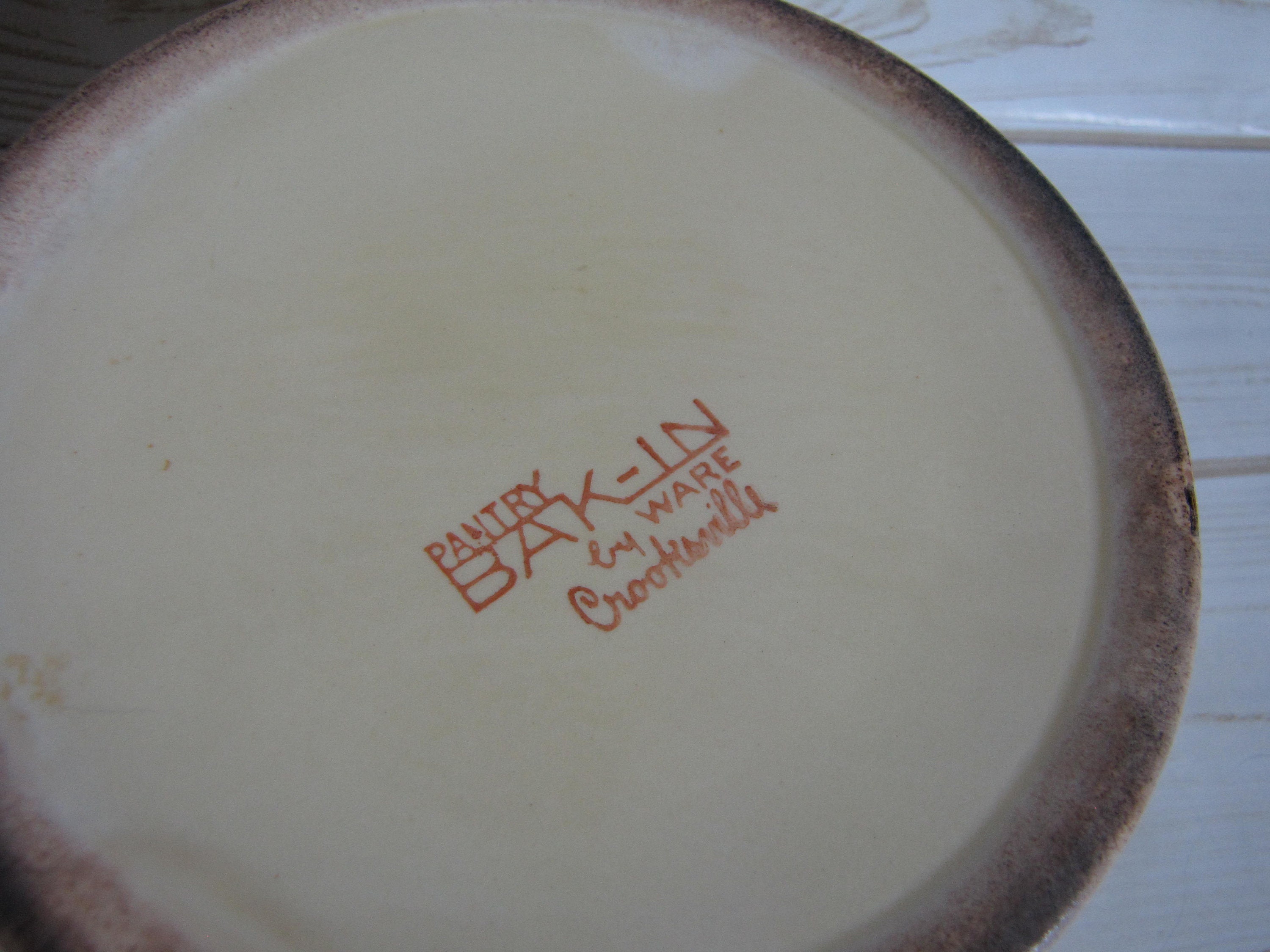 Vintage Pantry Bak-in by Ware Crooksville Silhouettes With Dog ...