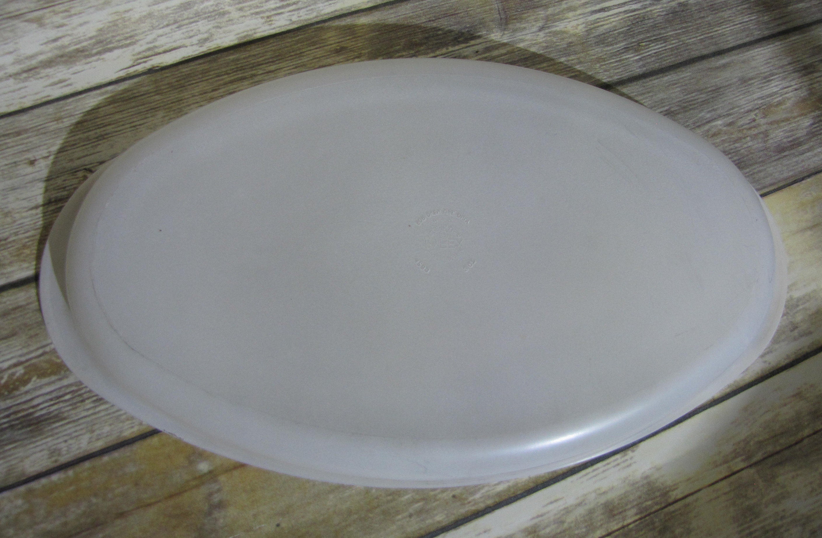 Vintage PYREX White Glass~ Large Oval Serving Platter Utility Dish With ...