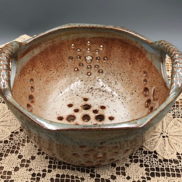 Berry Bowl Colander - Etsy