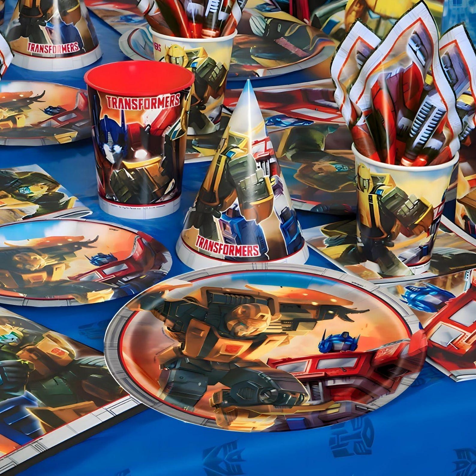 Transformers™ Optimus Prime & Bumblebee Paper Dessert Plates - 8 Cnt ...