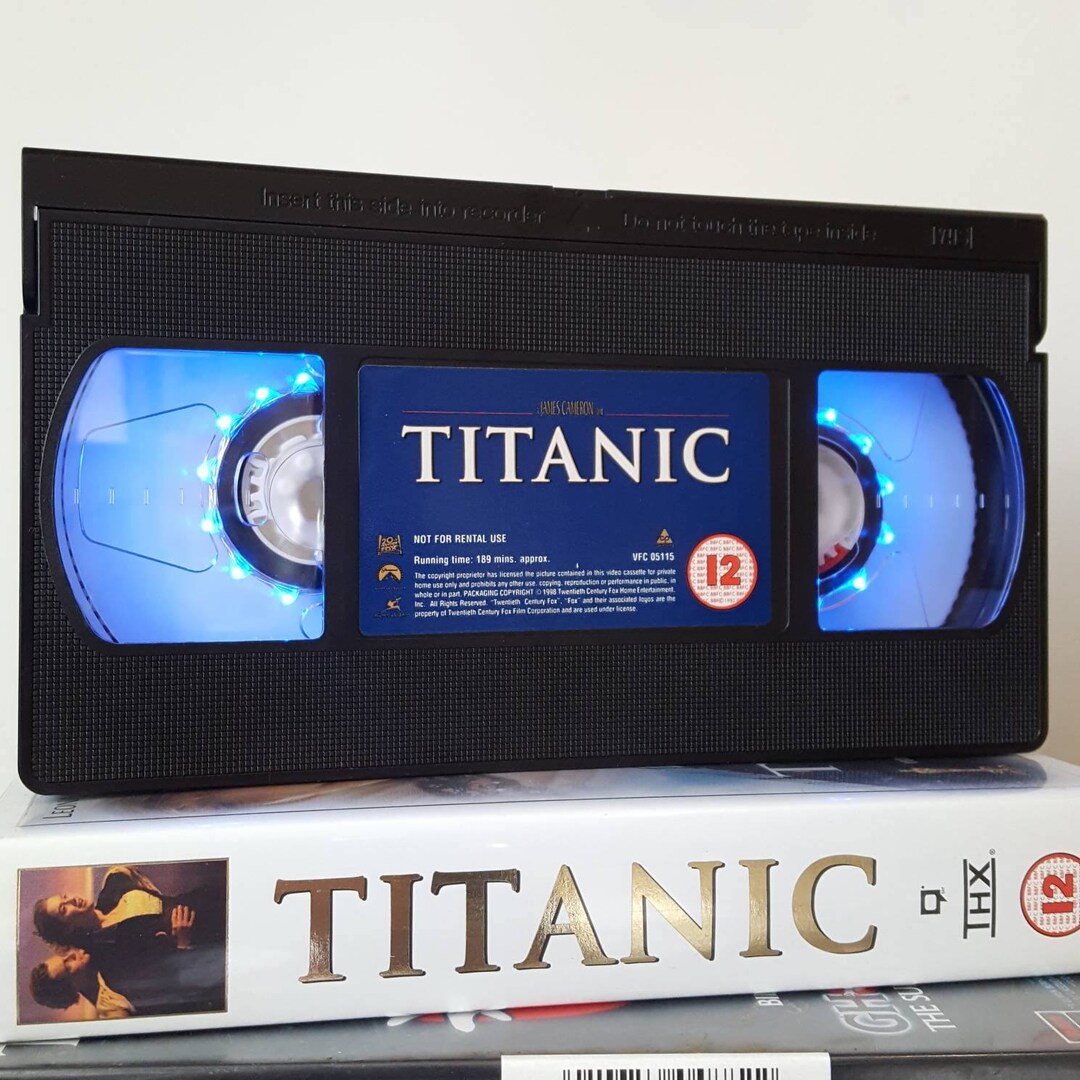 Retro VHS Originals Lamp Titanic Night Light Table Lamp, With Case ...