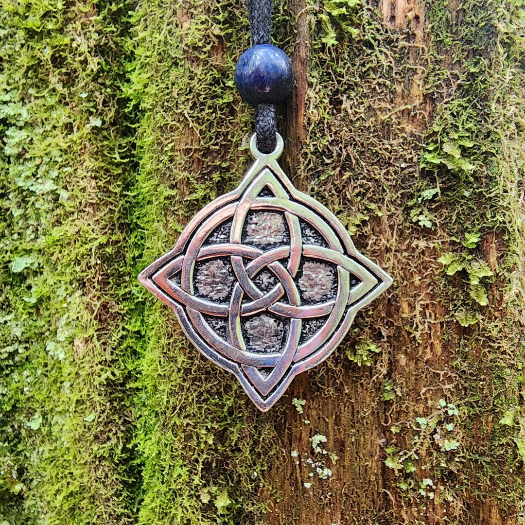 Sterling Silver Witches Knot Pendant - Double Sided - Etsy