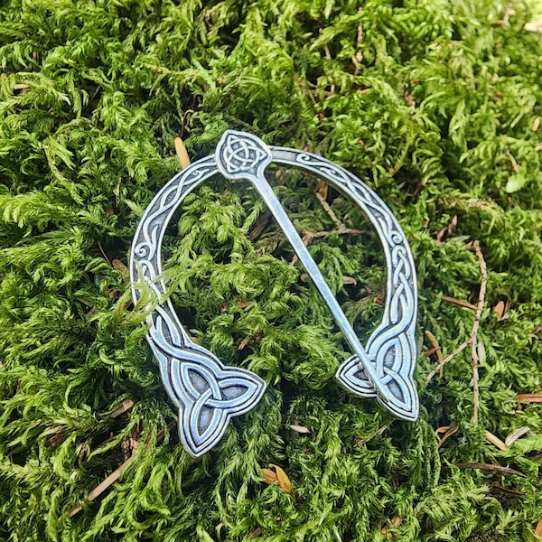 Penannular - Etsy
