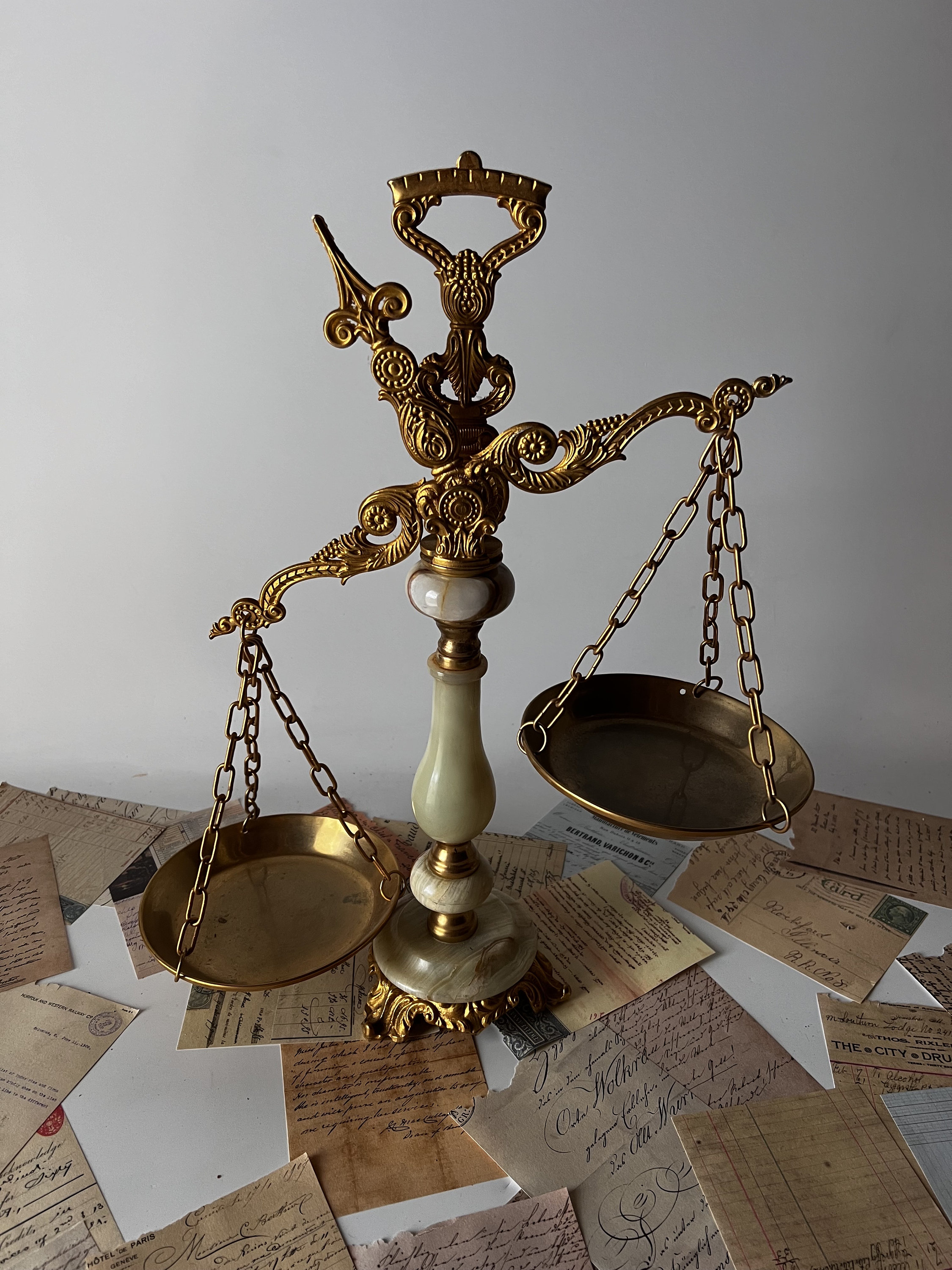 Vintage Onyx and Gold Gilt Scales of Justice Made in Italy - Etsy