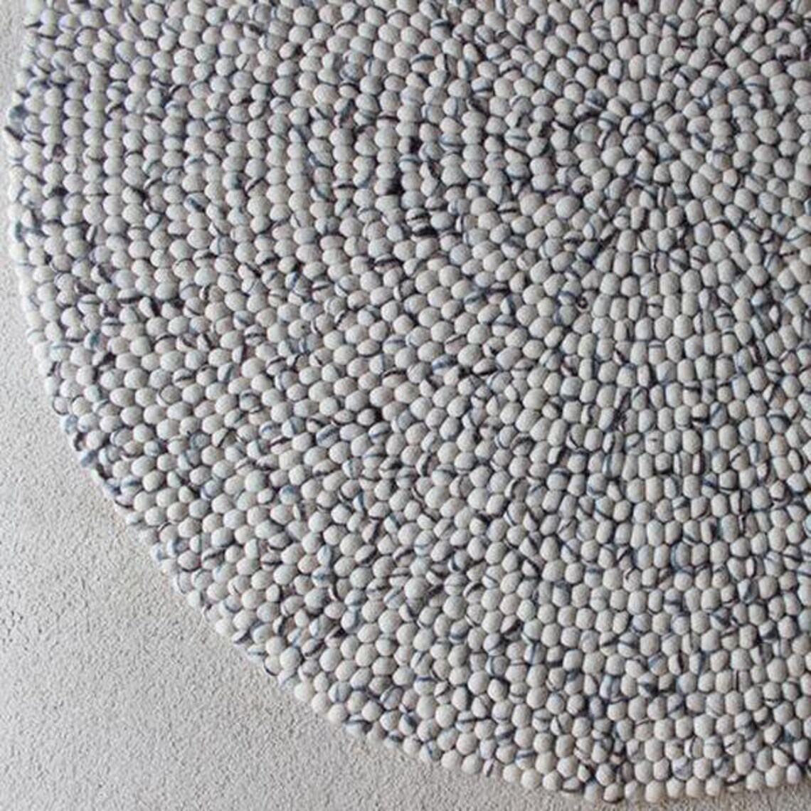 Size 90 Cm to 300 Cm Pebbles Rug Round Pom Pom Felt Ball Rug - Etsy