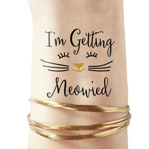 I'm Getting Meowied, I'm Getting Meowied Shirt, Option to Personalize ...