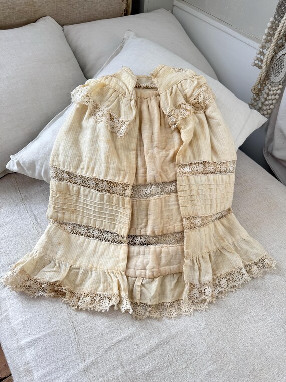 19th AGED PATINA lace French baby cape christening ja… - Gem