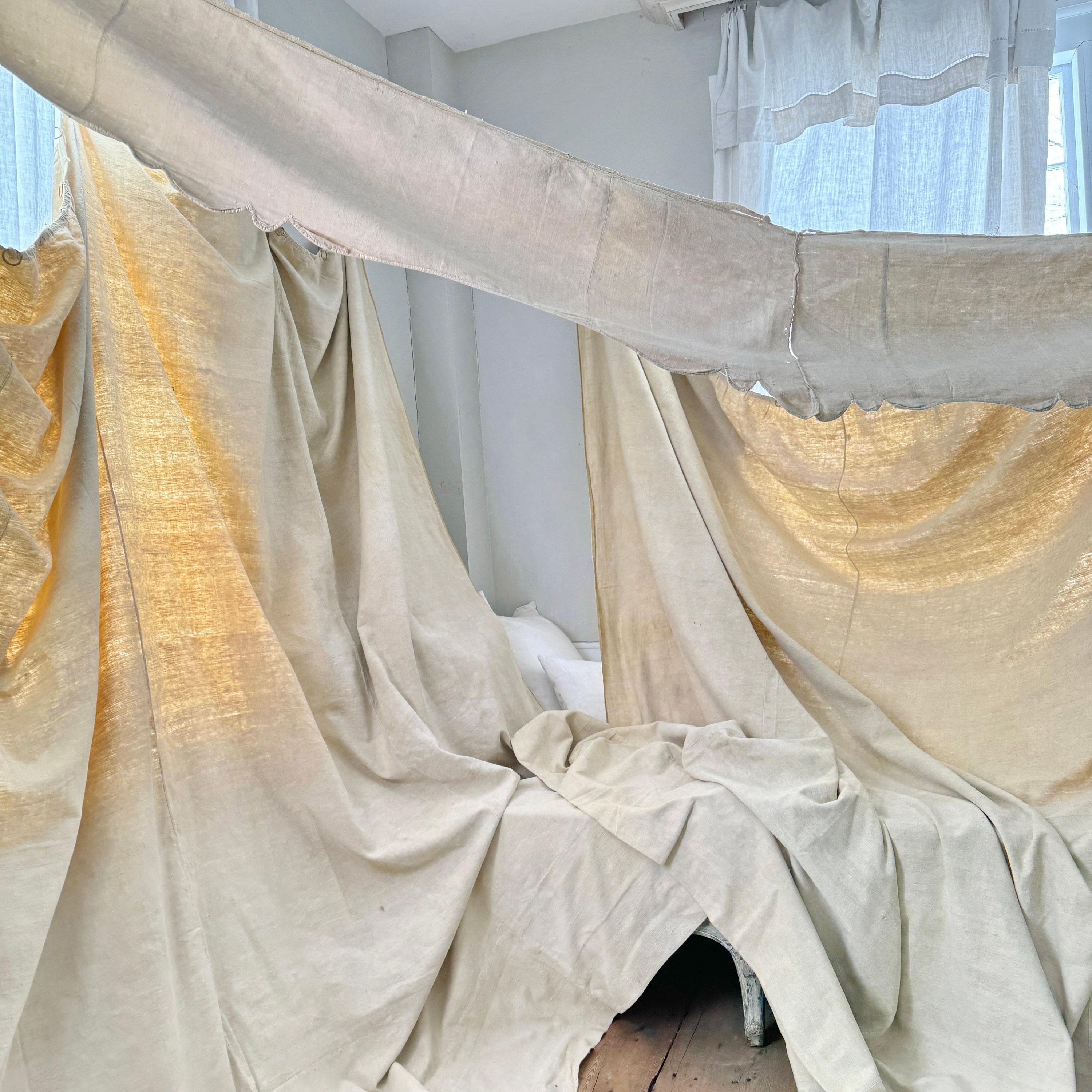 1750 SET ( 3) Winter Bed Hangings MUSEUM Quality Bed Furnishing ...