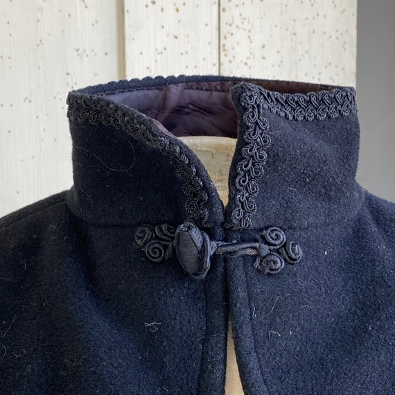 Incredible! Antique Collared Cape French Black Wool S… - Gem