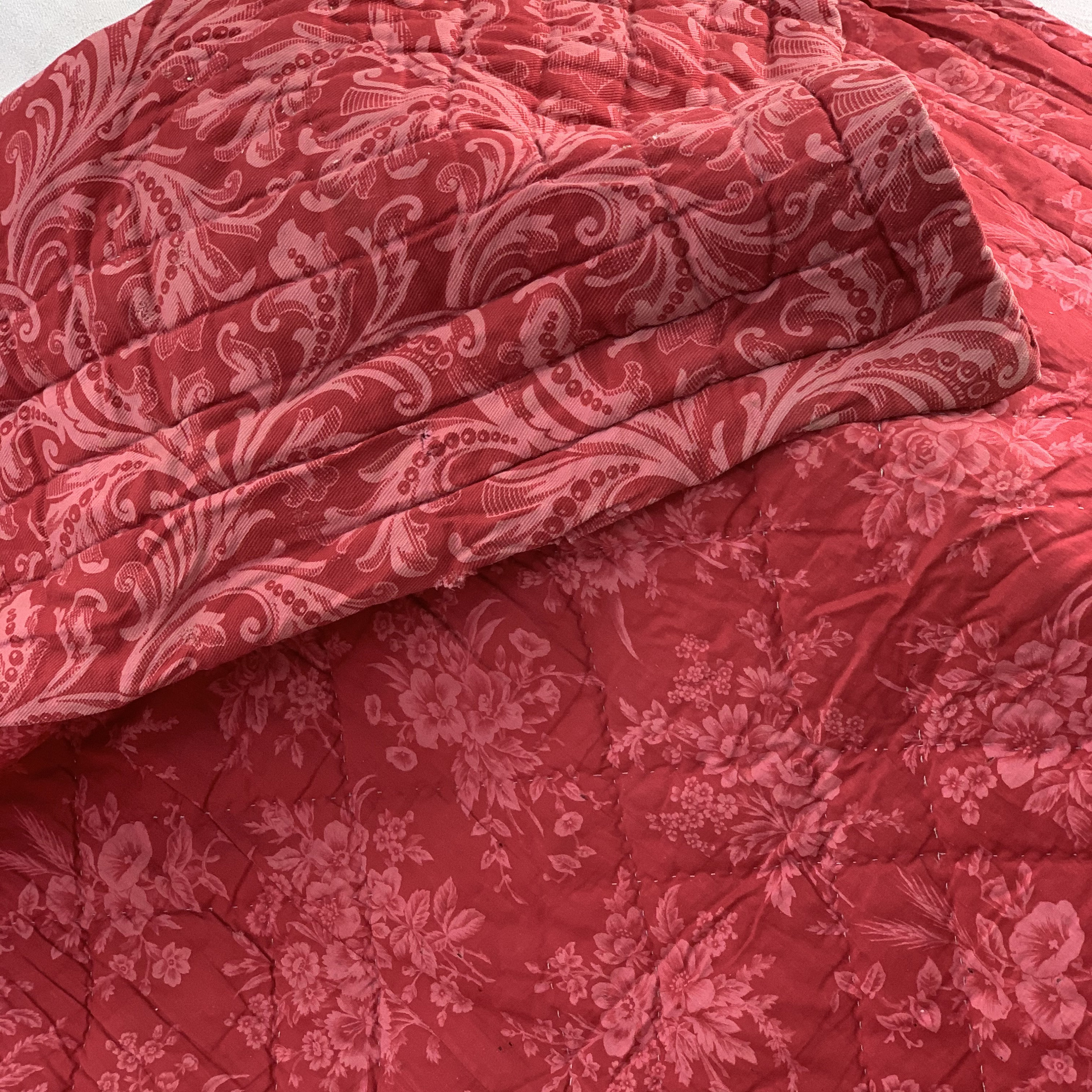 2 Patterns Quilted Fragment Red Fabric 19th Century for - Etsy