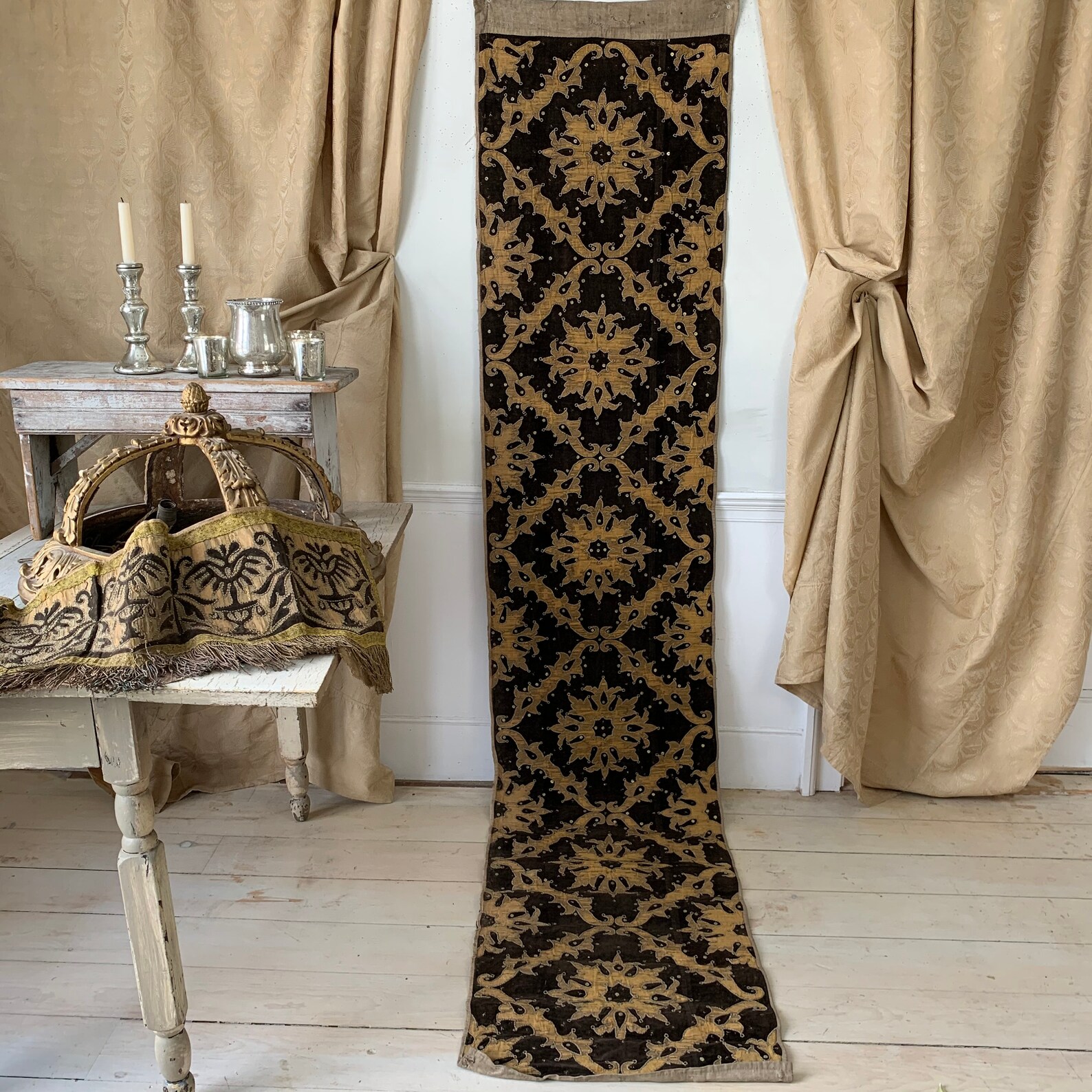 Antique Portuguese 18th Century Brocade Applique Metallic Embroidery ...