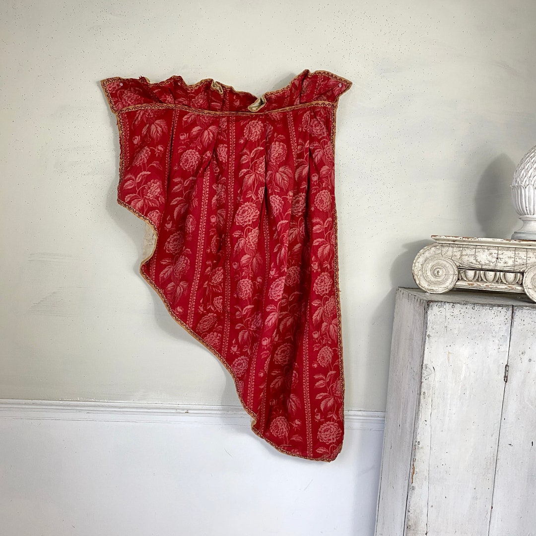 Acanthus Scroll French Toile Valance Curtain Antique Red Toile 1870 ...