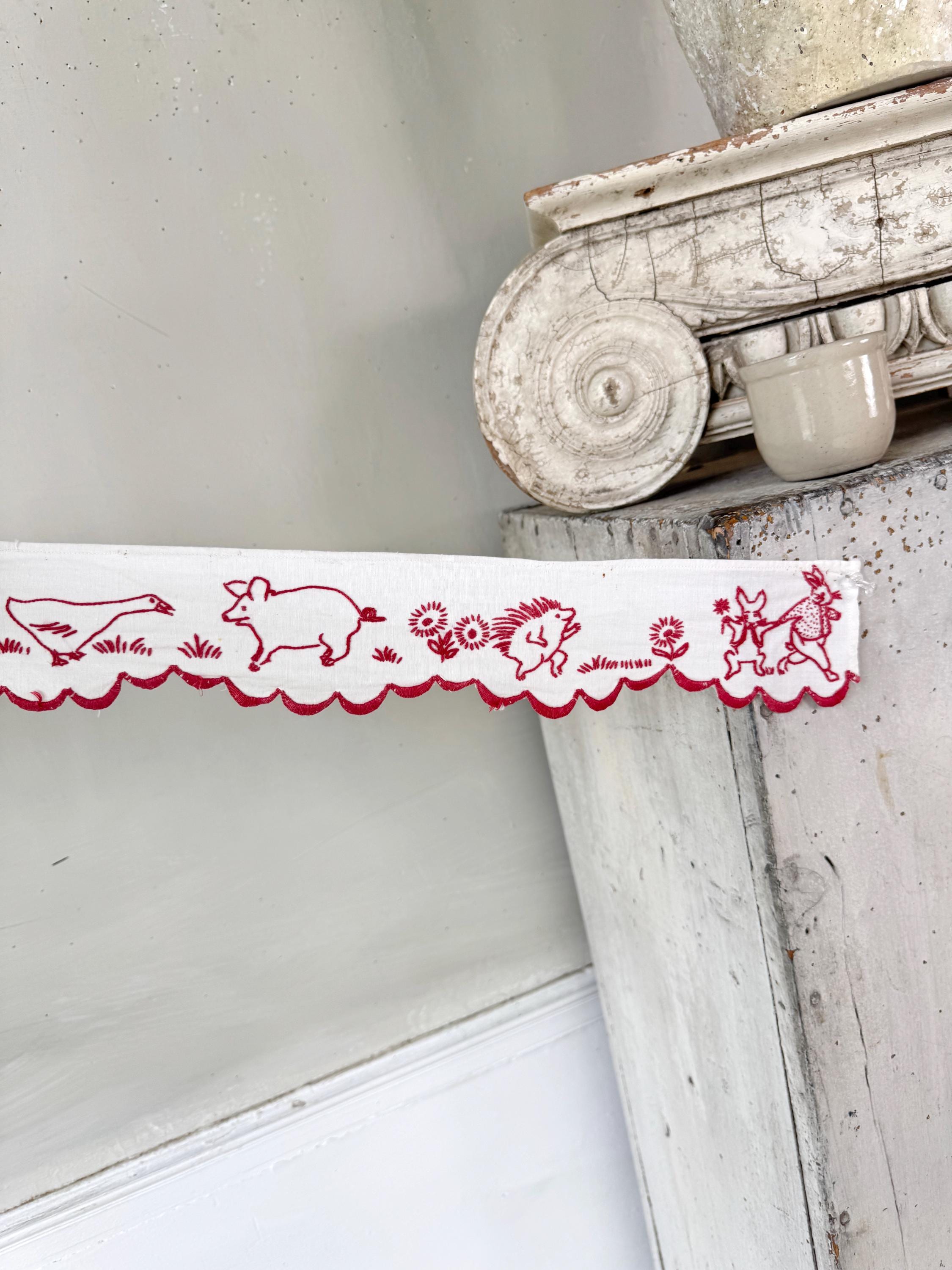 43x3.75 Vintage 1930 Redwork Hedgehog Embroidered Cotton Shelf Trim ...