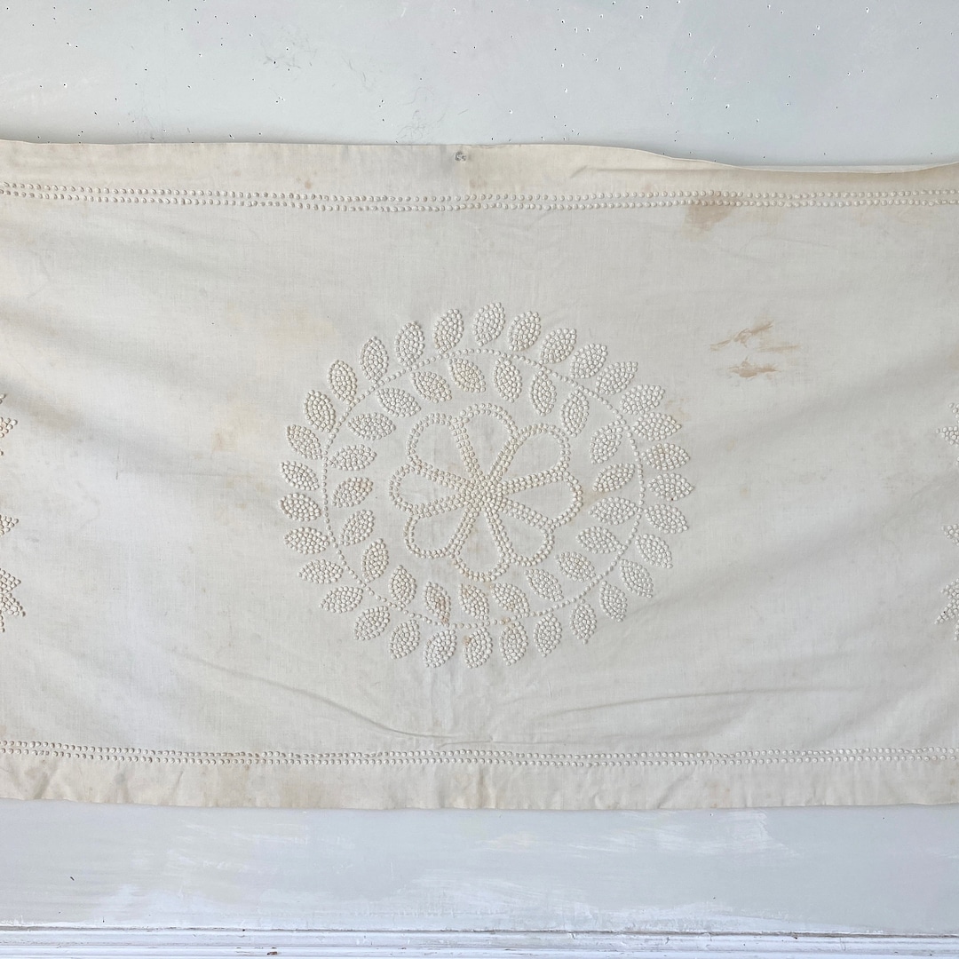 Soulful 1830 Antique Candlewick Bed Whitework 19th Century Wendy Lewis ...