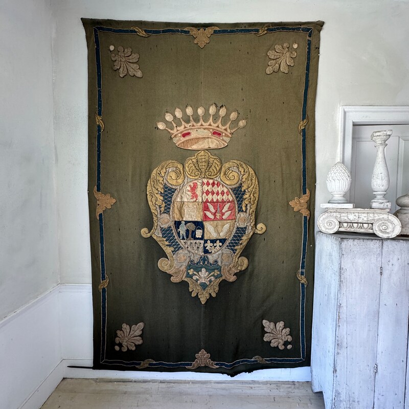 Armorial - Etsy