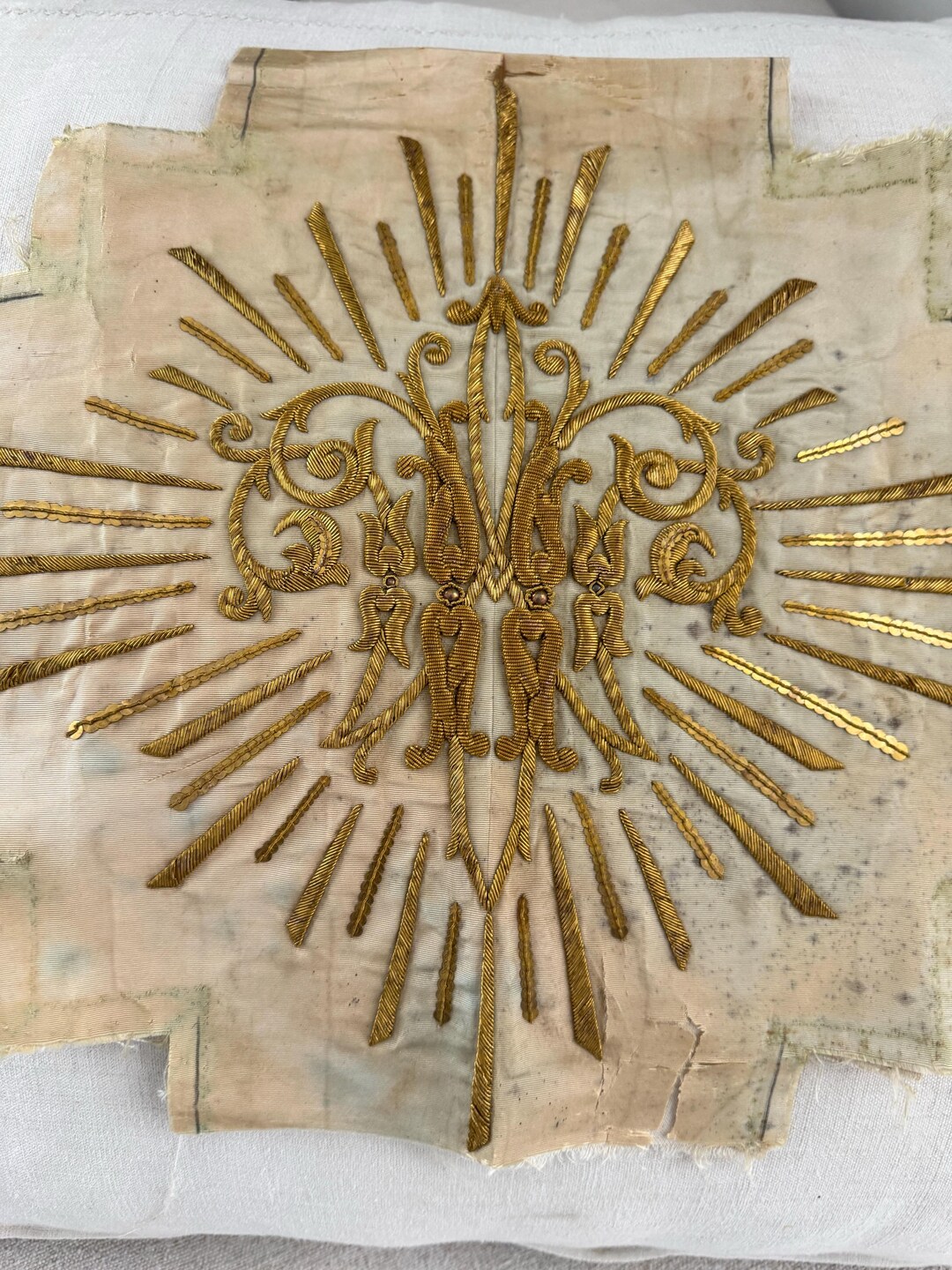 Religious Liturgical Ecclesiastical Gold Embroidered Sunburst Jesus IHS ...