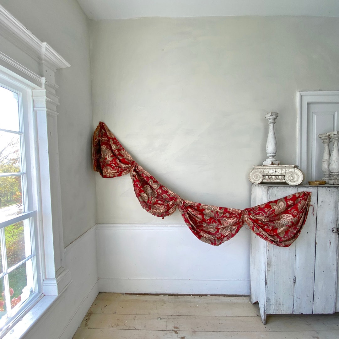 Red Indienne Festoon Valance Gorgeous French 19th Century Valance ...